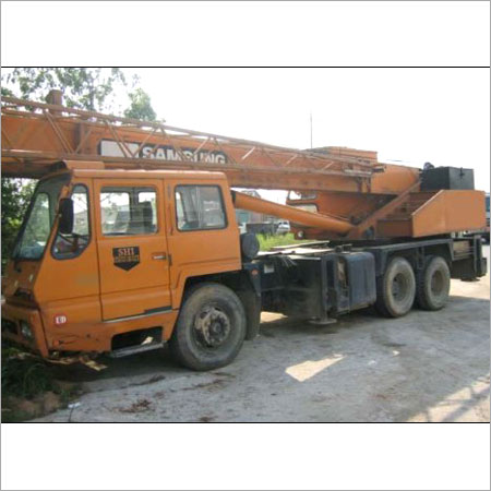 Metal 35 Tons Truck Crane at Best Price in Chandigarh | Jagjit Auto Store