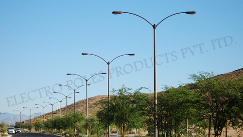 Octagonal Pole With Double Arm Bracket at Best Price in Kolkata ...