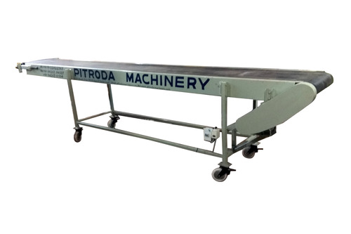 Carton Box Loading Conveyor at Best Price in Ahmedabad | Pitroda Machinery