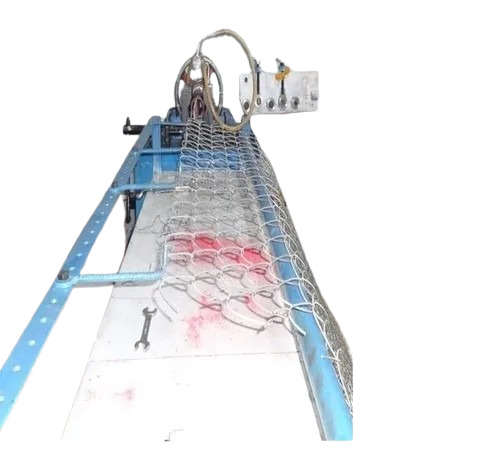 Various Colors Are Available Chicken Wire Mesh Machine at Best Price in ...