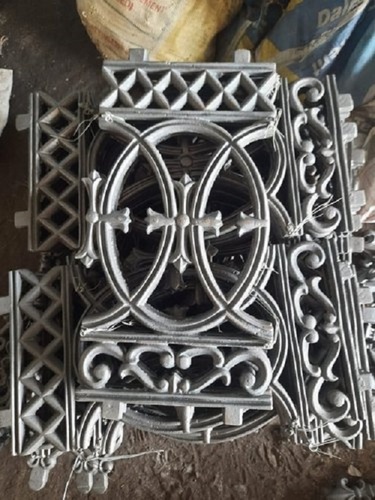 Cast Grey Iron Balusters at Best Price in Baraut | Surajbhan Shripal Jain