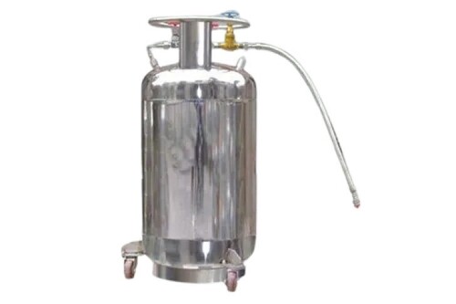 10-500 Litres Stainless Steel Liquid Nitrogen Containers at Best Price ...