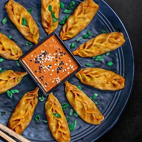 Veg Coloured Momos at Best Price in New Delhi, Delhi | Sandy Frozen Foods