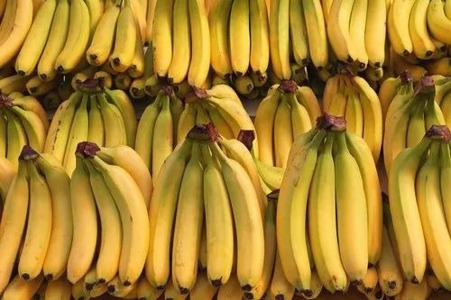 Fresh Banana - A Grade Quality, Optimum Freshness | Sweet Yellow Whole ...
