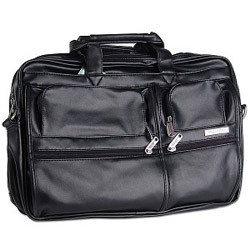 Leather Bags at Best Price in Mumbai, Maharashtra | Mustafa Trunks